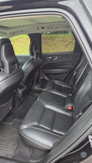 Melns Volvo XC60 2018 Klaipėda, ar dzinēja tilpumu 1.97 L un nobraukumu 207 tūkst. km par 20750 €, foto 15 vietnē AUTOMOTO.COM.LV