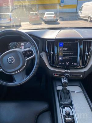 Black Volvo XC60 2018 in Riga, with an engine capacity of 2.00 L and mileage of 126 thousand km for 20750 €, photo 9 on AUTOMOTO.COM.LV