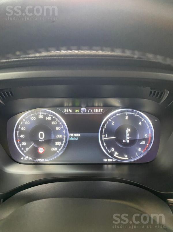 Volvo XC60 2018 in Riga on AUTOMOTO.COM.LV Black Volvo XC60 2018 in Riga, with an engine capacity of 2.00 L and mileage of 126 thousand km for 20750 €, photo 11 on AUTOMOTO.COM.LV