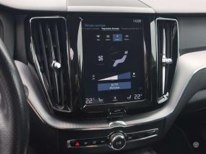 Black Volvo XC60 2018 in Vilnius, with an engine capacity of 2.00 L and mileage of 183 thousand km for 23499 €, photo 21 on AUTOMOTO.COM.LV