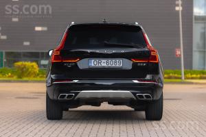 Melns Volvo XC60 2018 Jelgava, ar dzinēja tilpumu 2.00 L un nobraukumu 290 tūkst. km par 22500 €, foto 6 vietnē AUTOMOTO.COM.LV