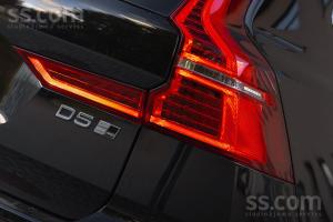 Melns Volvo XC60 2018 Jelgava, ar dzinēja tilpumu 2.00 L un nobraukumu 290 tūkst. km par 22500 €, foto 8 vietnē AUTOMOTO.COM.LV