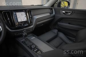 Melns Volvo XC60 2018 Jelgava, ar dzinēja tilpumu 2.00 L un nobraukumu 290 tūkst. km par 22500 €, foto 20 vietnē AUTOMOTO.COM.LV