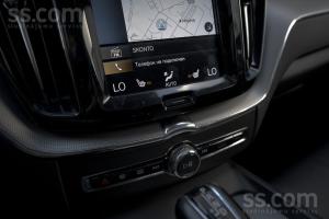 Melns Volvo XC60 2018 Jelgava, ar dzinēja tilpumu 2.00 L un nobraukumu 290 tūkst. km par 22500 €, foto 26 vietnē AUTOMOTO.COM.LV