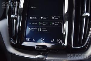 Черный Вольво ХС60 2018 в Рига, объемом двигателя 2.00 л и пробегом 118 тыс. км за 25900 €, фото 8 на AUTOMOTO.COM.LV
