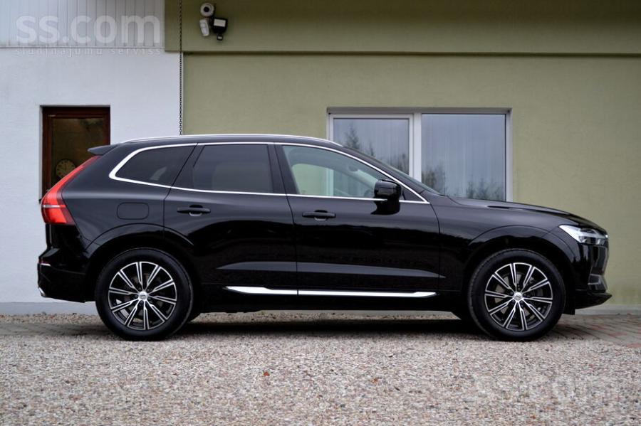 Black Volvo XC60 2018 in Tukums, with an engine capacity of 2.00 L and mileage of 254 thousand km for 20990 €, photo 12 on AUTOMOTO.COM.LV