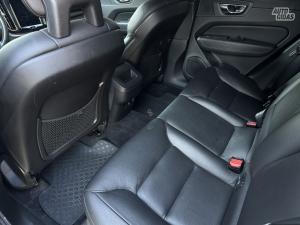 Black Volvo XC60 2018 in Marijampole, with an engine capacity of 2.00 L and mileage of 152 thousand km for 18999 €, photo 14 on AUTOMOTO.COM.LV