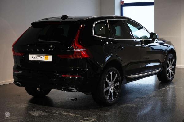 Black Volvo XC60 2019 in Vilnius, with an engine capacity of 1.97 L and mileage of 131 thousand km for 31900 €, photo 3 on AUTOMOTO.COM.LV