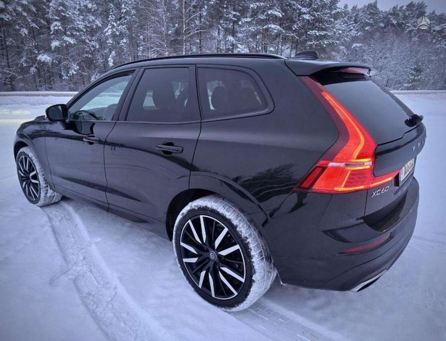 Melns Volvo XC60 2019 Trakai, ar dzinēja tilpumu 1.97 L un nobraukumu 190 tūkst. km par 28800 €, foto 7 vietnē AUTOMOTO.COM.LV