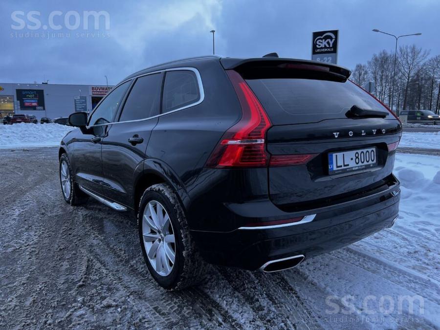 Black Volvo XC60 2019 in Jelgava, with an engine capacity of 2.00 L and mileage of 268 thousand km for 22300 €, photo 6 on AUTOMOTO.COM.LV