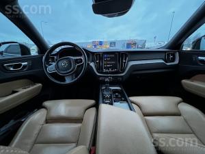 Black Volvo XC60 2019 in Jelgava, with an engine capacity of 2.00 L and mileage of 268 thousand km for 22300 €, photo 13 on AUTOMOTO.COM.LV