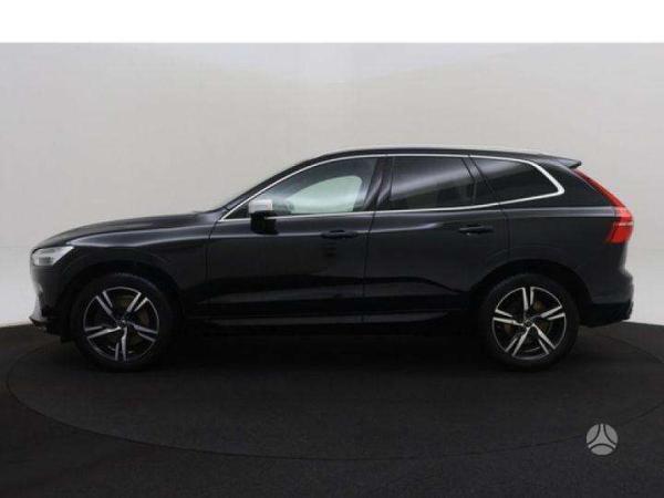 Black Volvo XC60 2019 in Vilnius, with an engine capacity of 1.97 L and mileage of 275 thousand km for 19990 €, photo 6 on AUTOMOTO.COM.LV