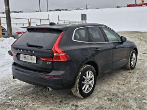 Black Volvo XC60 2019 in Vilnius, with an engine capacity of 1.97 L and mileage of 179 thousand km for 16950 €, photo 4 on AUTOMOTO.COM.LV