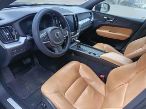 Melns Volvo XC60 2019 Kauņa, ar dzinēja tilpumu 2.00 L un nobraukumu 209 tūkst. km par 18900 €, foto 5 vietnē AUTOMOTO.COM.LV