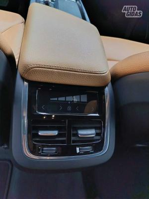 Melns Volvo XC60 2019 Kauņa, ar dzinēja tilpumu 2.00 L un nobraukumu 209 tūkst. km par 18900 €, foto 12 vietnē AUTOMOTO.COM.LV