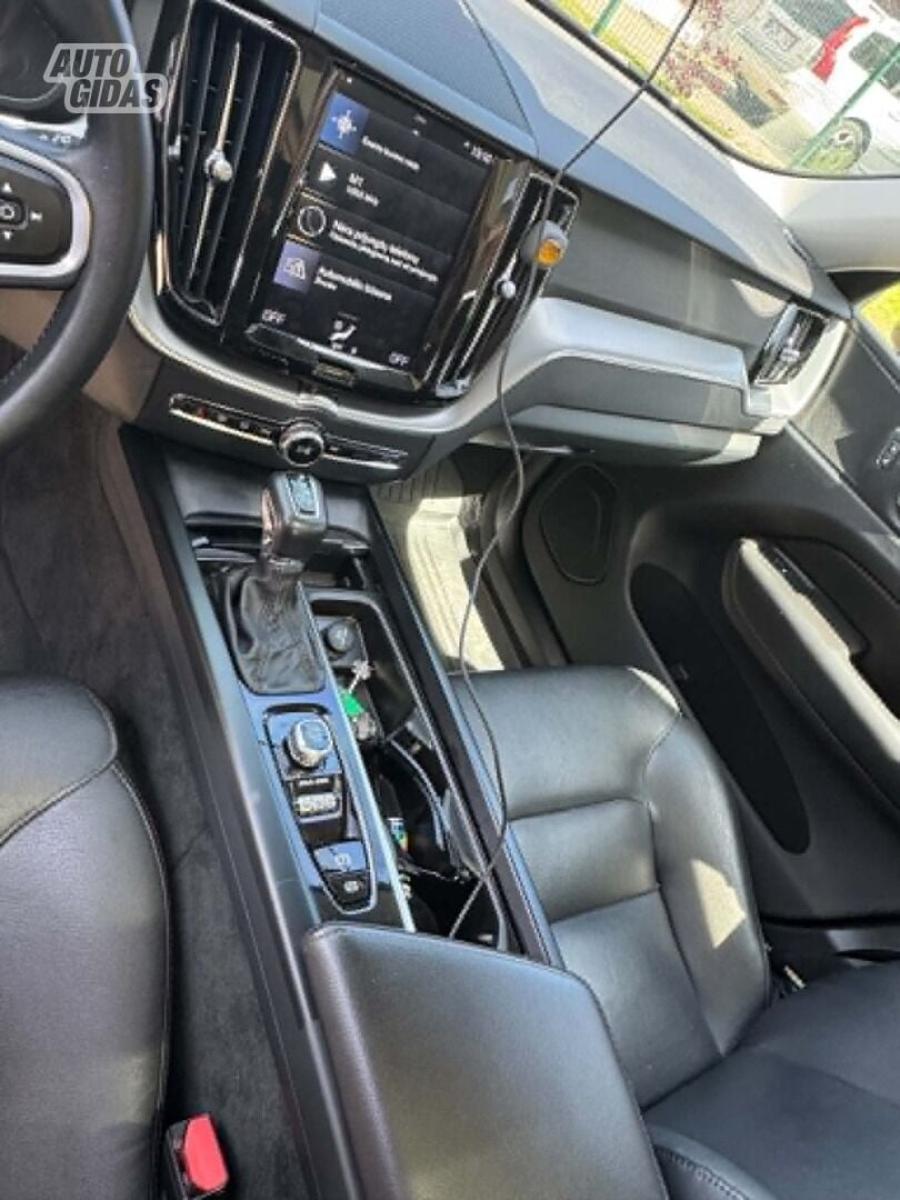 Melns Volvo XC60 2019 Palanga, ar dzinēja tilpumu 2.00 L un nobraukumu 170 tūkst. km par 23100 €, foto 14 vietnē AUTOMOTO.COM.LV