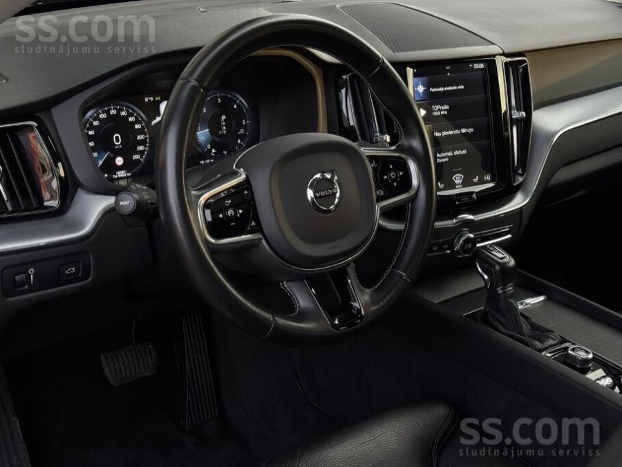 Melns Volvo XC60 2019 Valmiera, ar dzinēja tilpumu 2.00 L un nobraukumu 183 tūkst. km par 23900 €, foto 9 vietnē AUTOMOTO.COM.LV