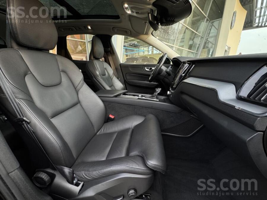 Melns Volvo XC60 2019 Valmiera, ar dzinēja tilpumu 2.00 L un nobraukumu 183 tūkst. km par 23900 €, foto 19 vietnē AUTOMOTO.COM.LV