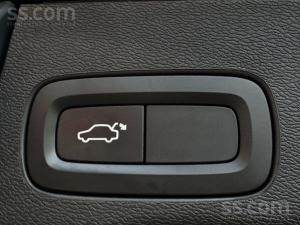 Melns Volvo XC60 2019 Valmiera, ar dzinēja tilpumu 2.00 L un nobraukumu 183 tūkst. km par 23900 €, foto 22 vietnē AUTOMOTO.COM.LV