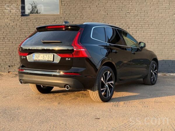 Black Volvo XC60 2019 in Daugavpils, with an engine capacity of 2.00 L and mileage of 223 thousand km for 22000 €, photo 9 on AUTOMOTO.COM.LV