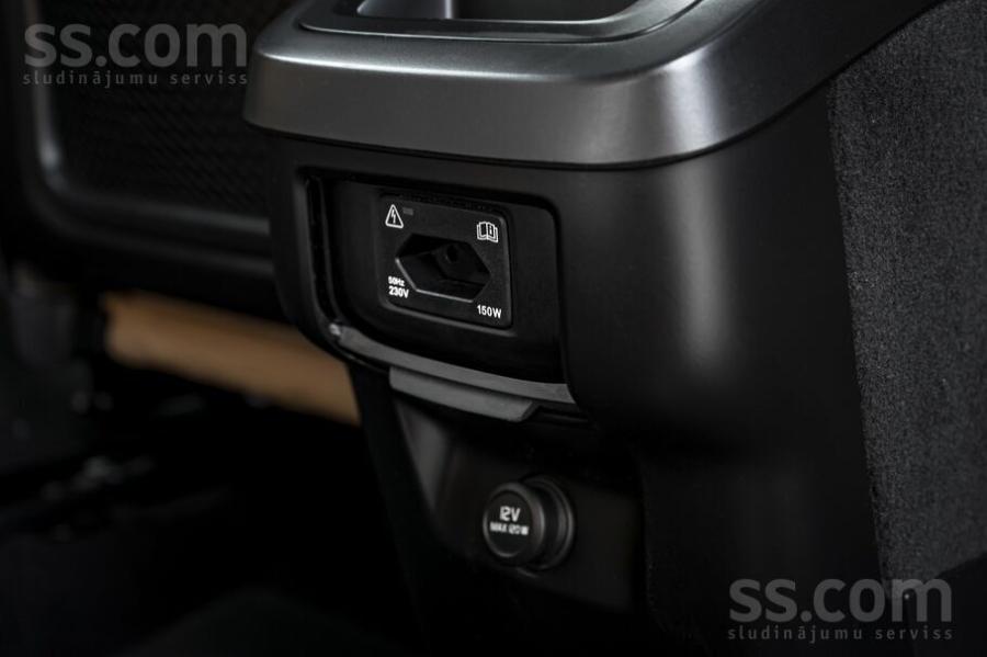 Melns Volvo XC60 2019 Rīga, ar dzinēja tilpumu 2.00 L un nobraukumu 0 tūkst. km par 15500 €, foto 18 vietnē AUTOMOTO.COM.LV