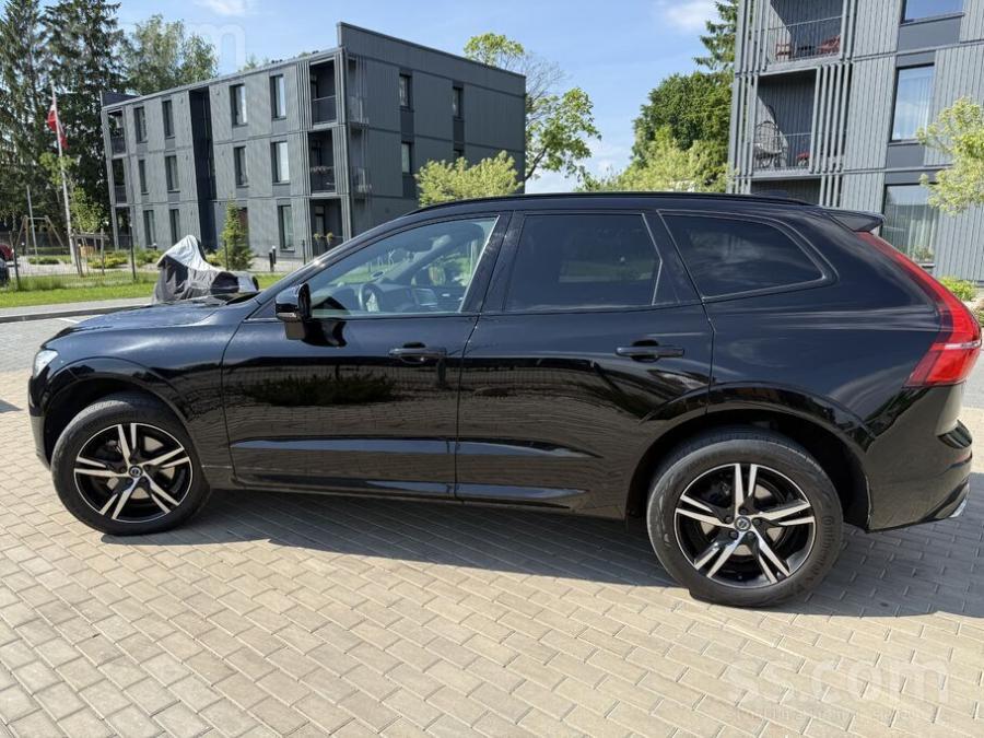 Melns Volvo XC60 2019 Rīga, ar dzinēja tilpumu 2.00 L un nobraukumu 130 tūkst. km par 28000 €, foto 1 vietnē AUTOMOTO.COM.LV