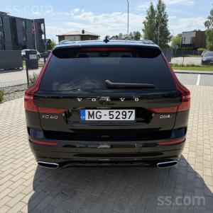 Melns Volvo XC60 2019 Rīga, ar dzinēja tilpumu 2.00 L un nobraukumu 130 tūkst. km par 28000 €, foto 5 vietnē AUTOMOTO.COM.LV