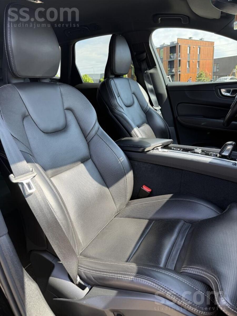 Melns Volvo XC60 2019 Rīga, ar dzinēja tilpumu 2.00 L un nobraukumu 130 tūkst. km par 28000 €, foto 13 vietnē AUTOMOTO.COM.LV