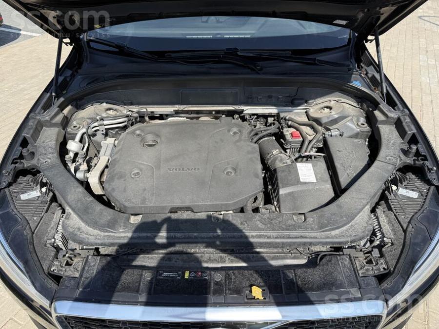 Melns Volvo XC60 2019 Rīga, ar dzinēja tilpumu 2.00 L un nobraukumu 130 tūkst. km par 28000 €, foto 23 vietnē AUTOMOTO.COM.LV