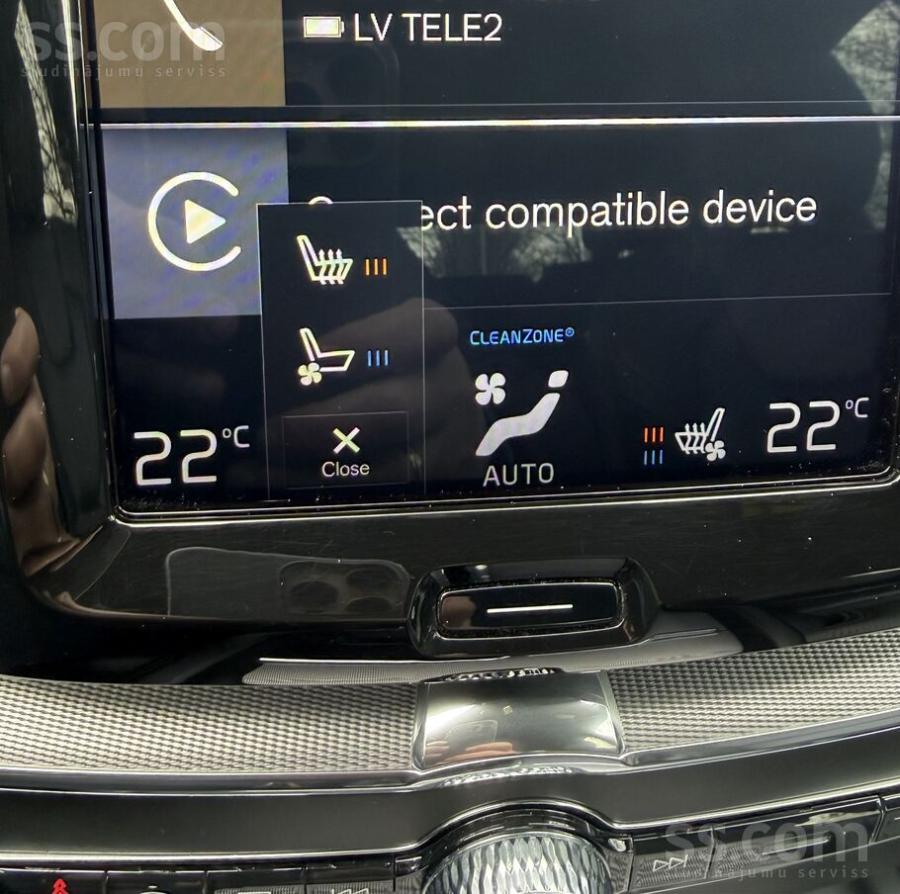 Melns Volvo XC60 2019 Rīga, ar dzinēja tilpumu 2.00 L un nobraukumu 130 tūkst. km par 28000 €, foto 26 vietnē AUTOMOTO.COM.LV
