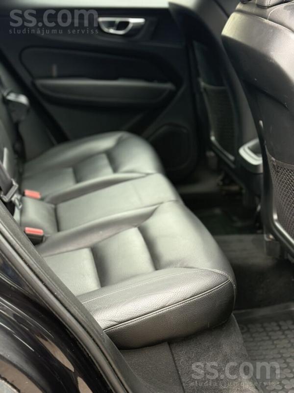 Melns Volvo XC60 2019 Rīga, ar dzinēja tilpumu 2.00 L un nobraukumu 0 tūkst. km par 23800 €, foto 8 vietnē AUTOMOTO.COM.LV