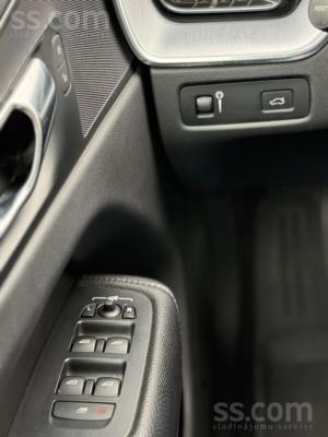 Black Volvo XC60 2019 in Riga, with an engine capacity of 2.00 L and mileage of 0 thousand km for 23800 €, photo 16 on AUTOMOTO.COM.LV