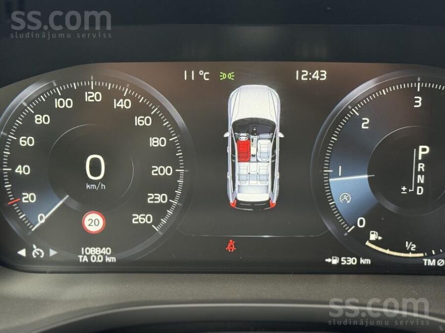 Black Volvo XC60 2019 in Riga, with an engine capacity of 2.00 L and mileage of 0 thousand km for 23800 €, photo 19 on AUTOMOTO.COM.LV