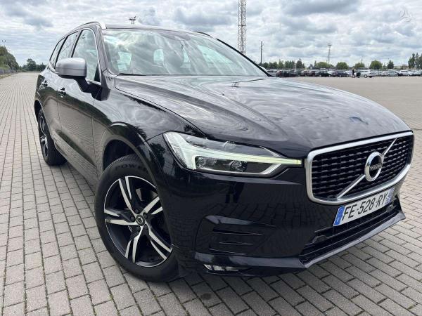 Black Volvo XC60 2019 in Marijampole, with an engine capacity of 1.97 L and mileage of 262 thousand km for 17490 €, photo 3 on AUTOMOTO.COM.LV
