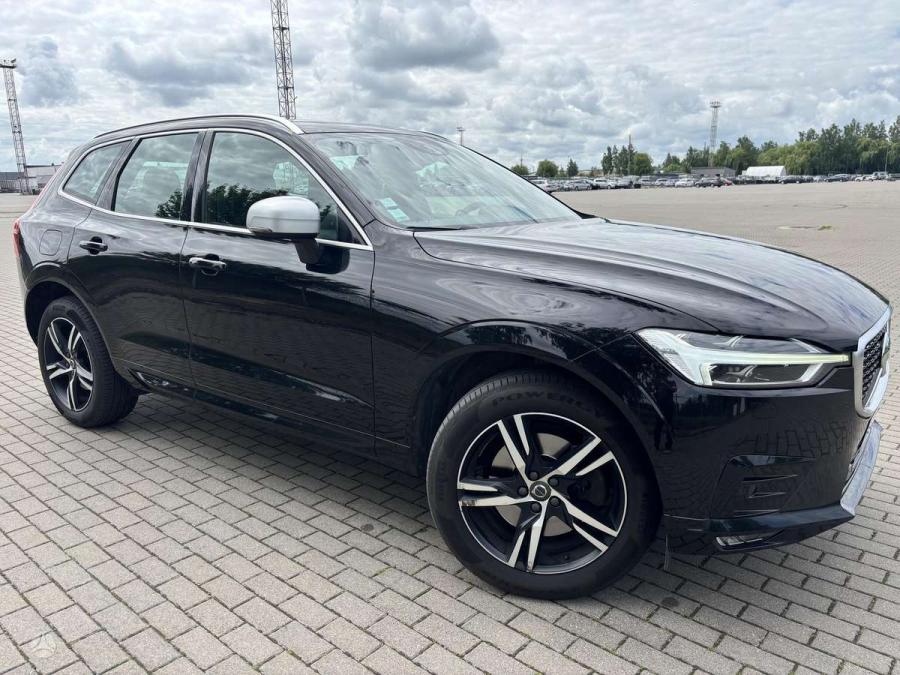 Melns Volvo XC60 2019 Marijampole, ar dzinēja tilpumu 1.97 L un nobraukumu 262 tūkst. km par 17490 €, foto 5 vietnē AUTOMOTO.COM.LV