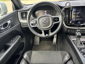 Melns Volvo XC60 2019 Marijampole, ar dzinēja tilpumu 1.97 L un nobraukumu 262 tūkst. km par 17490 €, foto 15 vietnē AUTOMOTO.COM.LV