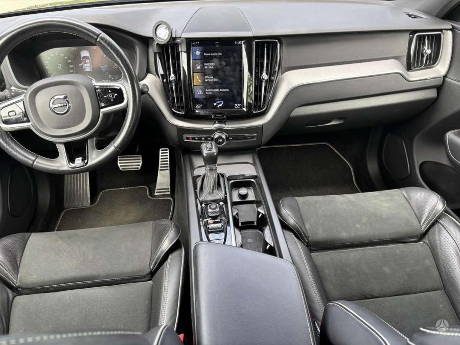 Melns Volvo XC60 2019 Marijampole, ar dzinēja tilpumu 1.97 L un nobraukumu 262 tūkst. km par 17490 €, foto 16 vietnē AUTOMOTO.COM.LV