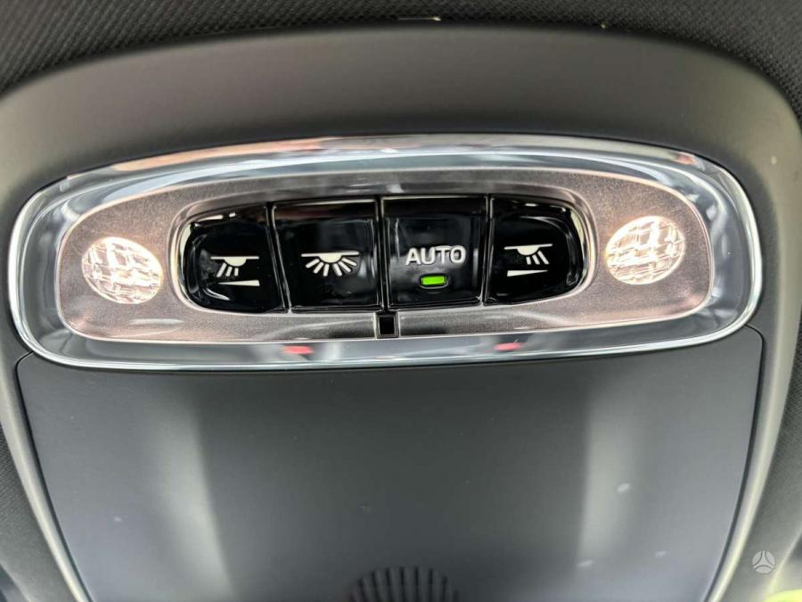 Melns Volvo XC60 2019 Marijampole, ar dzinēja tilpumu 1.97 L un nobraukumu 262 tūkst. km par 17490 €, foto 18 vietnē AUTOMOTO.COM.LV