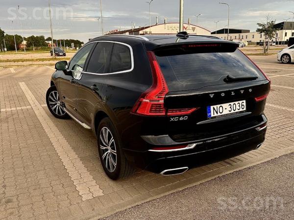 Black Volvo XC60 2019 in Riga, with an engine capacity of 2.00 L and mileage of 155 thousand km for 27500 €, photo 5 on AUTOMOTO.COM.LV