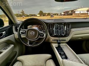 Melns Volvo XC60 2019 Rīga, ar dzinēja tilpumu 2.00 L un nobraukumu 155 tūkst. km par 27500 €, foto 9 vietnē AUTOMOTO.COM.LV