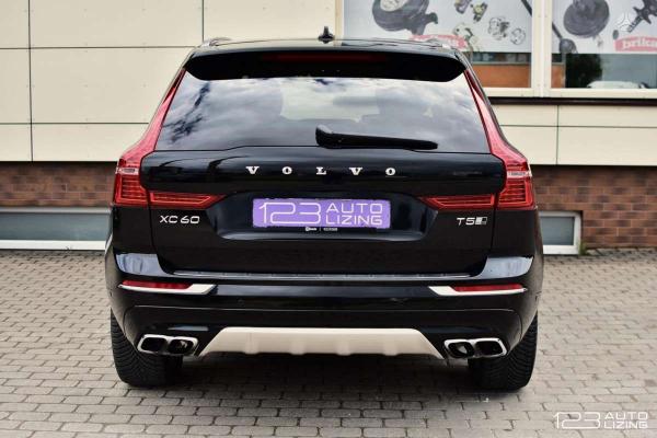 Melns Volvo XC60 2019 Kretinga, ar dzinēja tilpumu 2.00 L un nobraukumu 45 tūkst. km par 25500 €, foto 9 vietnē AUTOMOTO.COM.LV