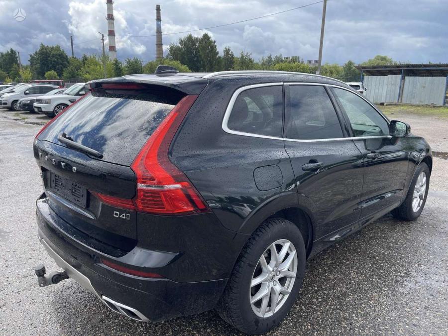 Melns Volvo XC60 2019 Panevēža, ar dzinēja tilpumu 2.00 L un nobraukumu 205 tūkst. km par 14300 €, foto 6 vietnē AUTOMOTO.COM.LV