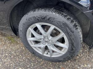 Melns Volvo XC60 2019 Panevēža, ar dzinēja tilpumu 2.00 L un nobraukumu 205 tūkst. km par 14300 €, foto 9 vietnē AUTOMOTO.COM.LV