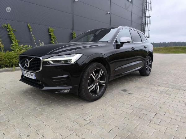 Black Volvo XC60 2019 in Vilnius, with an engine capacity of 2.00 L and mileage of 268 thousand km for 17600 €, photo 1 on AUTOMOTO.COM.LV