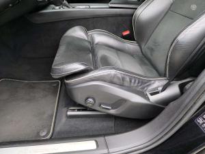 Black Volvo XC60 2019 in Vilnius, with an engine capacity of 2.00 L and mileage of 268 thousand km for 17600 €, photo 15 on AUTOMOTO.COM.LV