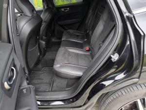 Black Volvo XC60 2019 in Vilnius, with an engine capacity of 2.00 L and mileage of 268 thousand km for 17600 €, photo 20 on AUTOMOTO.COM.LV