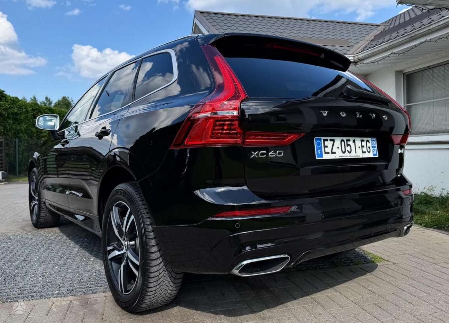 Melns Volvo XC60 2019 Kauņa, ar dzinēja tilpumu 1.97 L un nobraukumu 129 tūkst. km par 21300 €, foto 16 vietnē AUTOMOTO.COM.LV