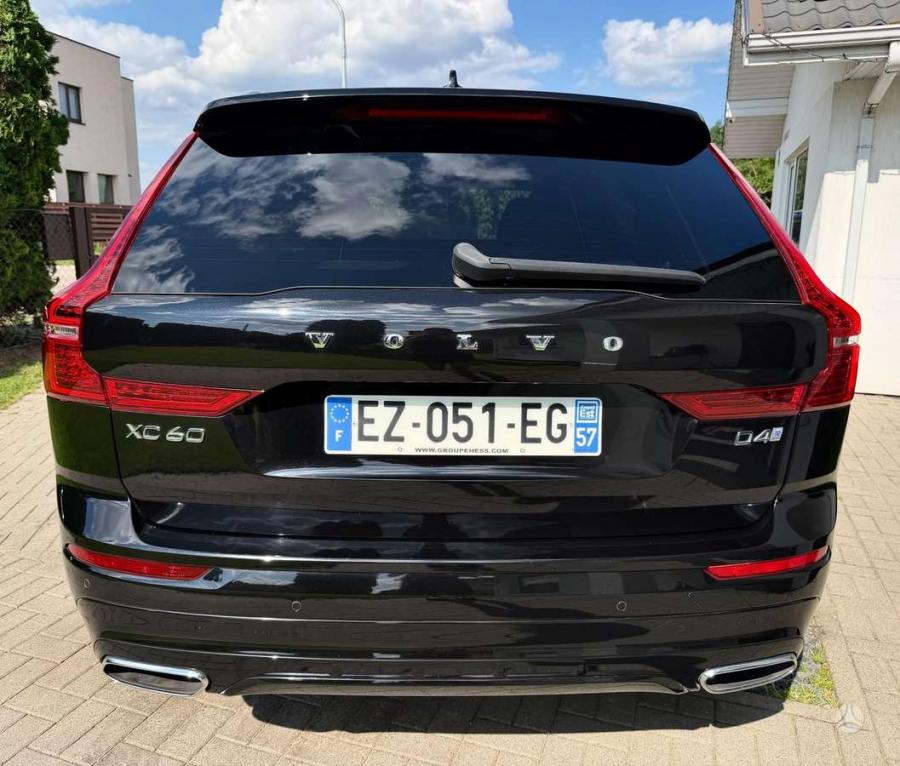 Melns Volvo XC60 2019 Kauņa, ar dzinēja tilpumu 1.97 L un nobraukumu 129 tūkst. km par 21300 €, foto 17 vietnē AUTOMOTO.COM.LV