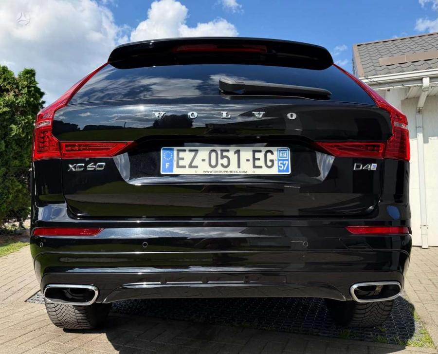 Melns Volvo XC60 2019 Kauņa, ar dzinēja tilpumu 1.97 L un nobraukumu 129 tūkst. km par 21300 €, foto 18 vietnē AUTOMOTO.COM.LV