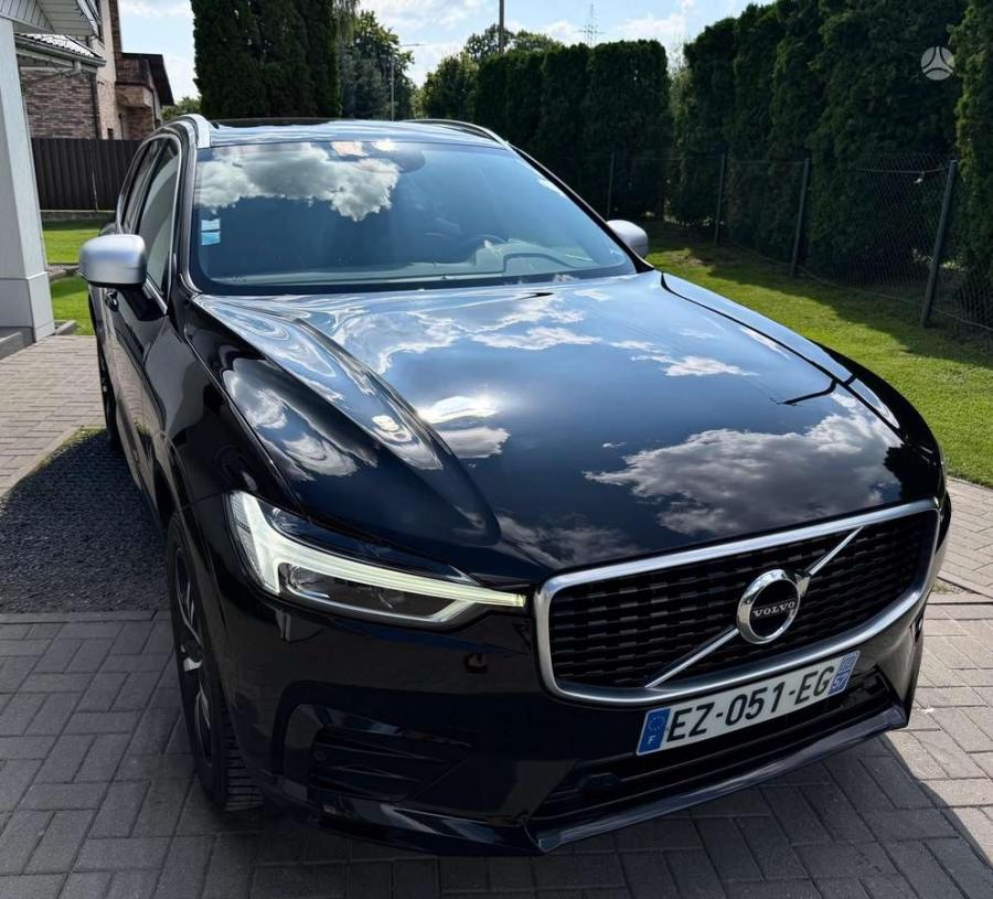 Melns Volvo XC60 2019 Kauņa, ar dzinēja tilpumu 1.97 L un nobraukumu 129 tūkst. km par 21300 €, foto 24 vietnē AUTOMOTO.COM.LV